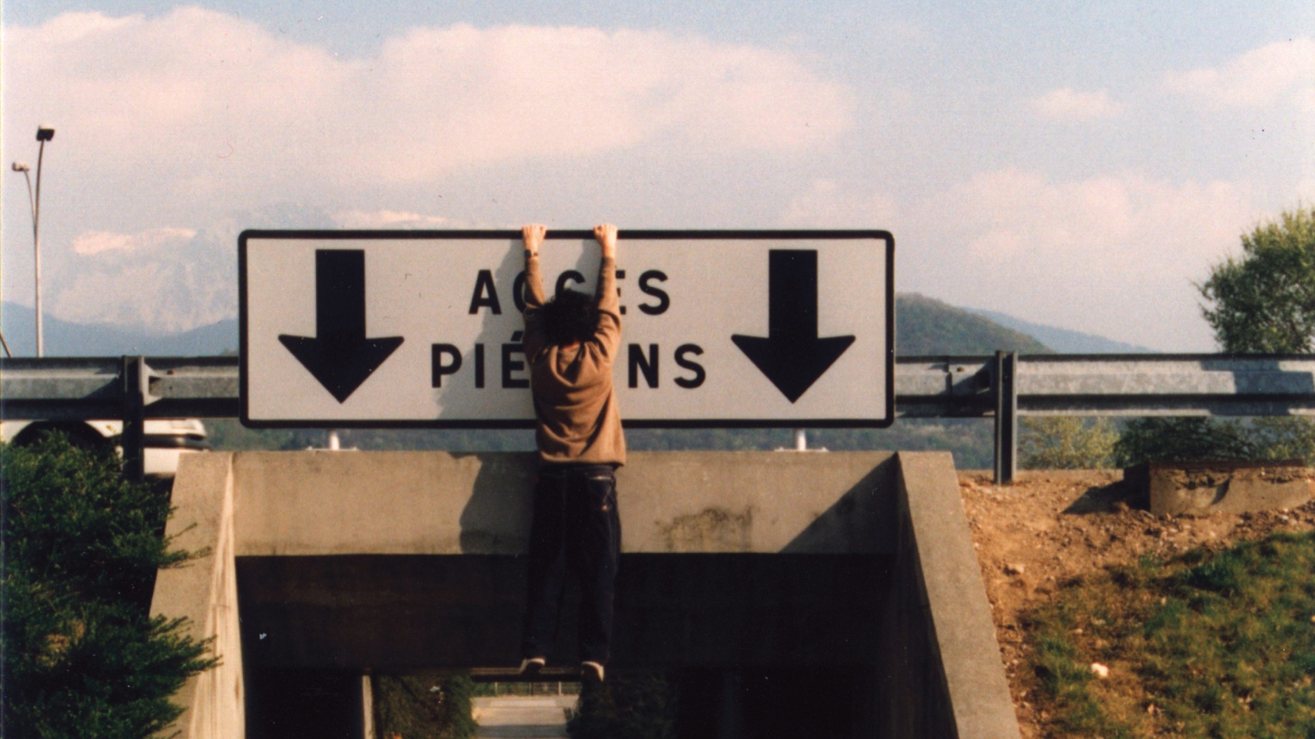 TRACTATUS ECONOMICUS -ARTISTICUS. The art and manner of Julien Prévieux ...